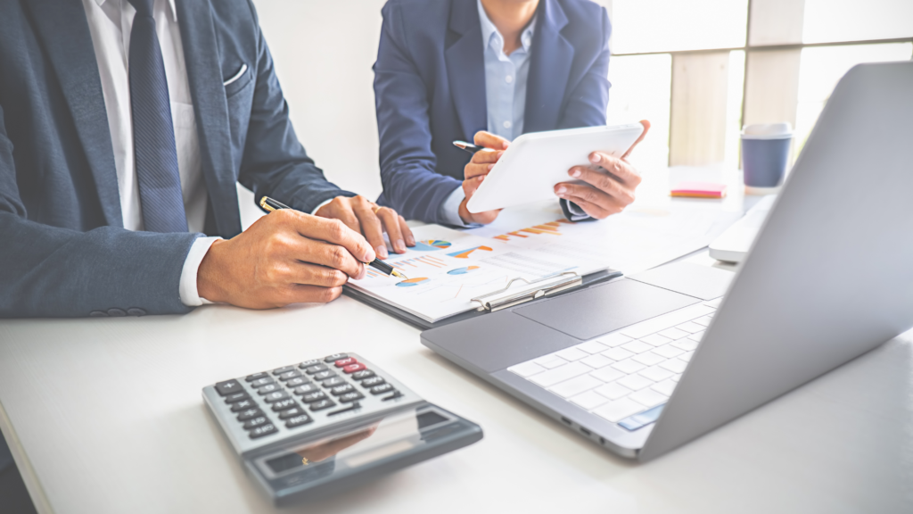 When You Should Hire A Tax Pro Abacus